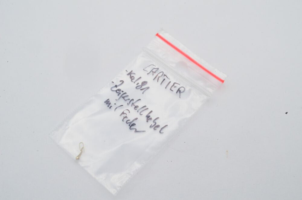 CARTIER KALIBER 81 ZEIGERSTELLHEBEL MIT FEDER VINTAGE RAR - Uhren ...